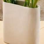 Oval Flat Vase – Studio Yaara